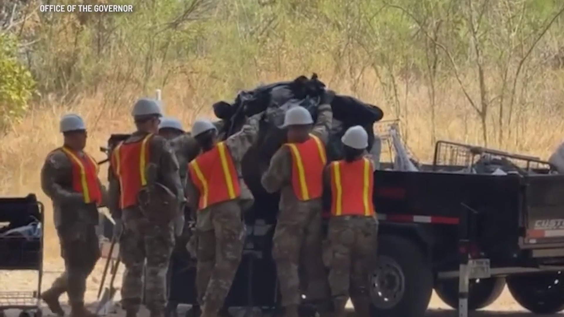 FIRST LOOK: 2 new tiny homes unveiled at Community First! Village ...