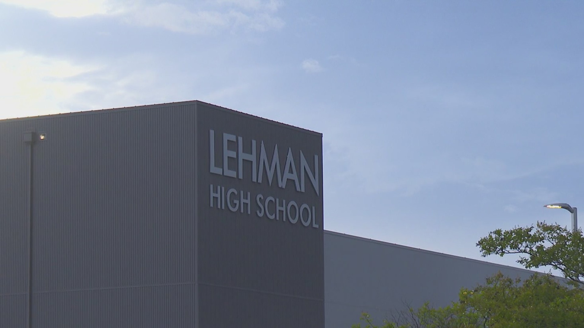 Advocates raise concerns over homeless sweeps near east Austin library ...