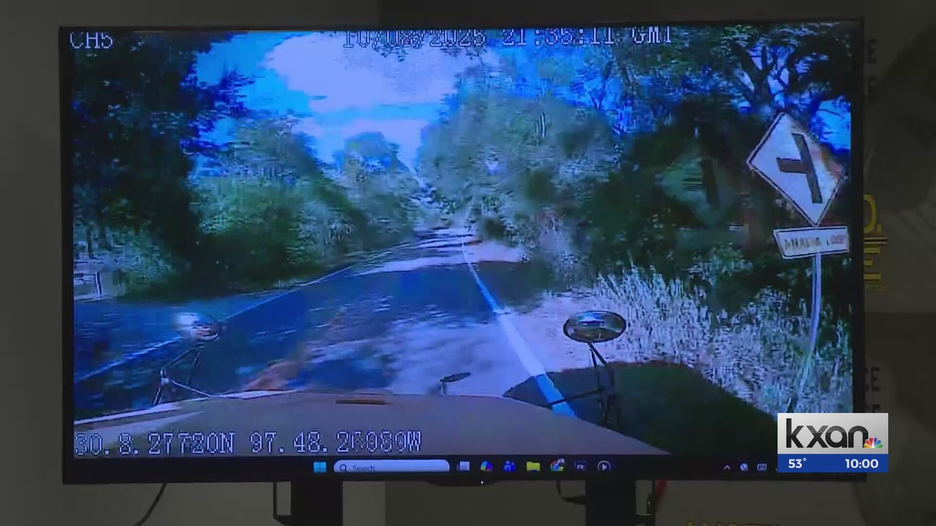 Explaining positive versus negative tilted troughs