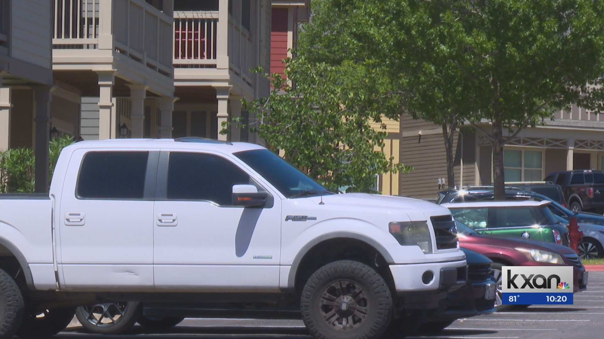 Mother held in ICE custody despite DACA status – KXAN Austin