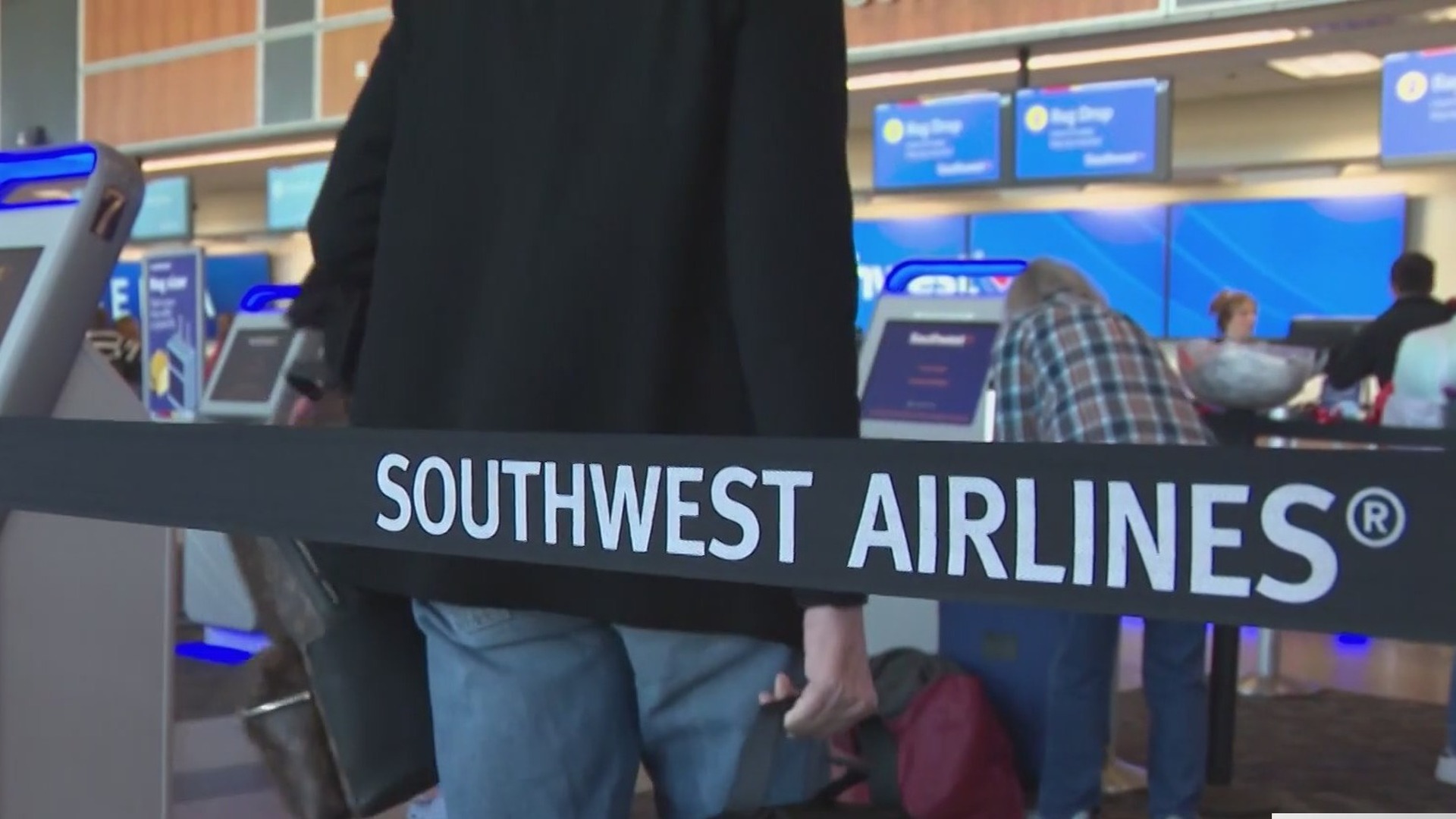 Anonymous hacker group 'co-founder' arrested, tied to 2021 Texas GOP ...