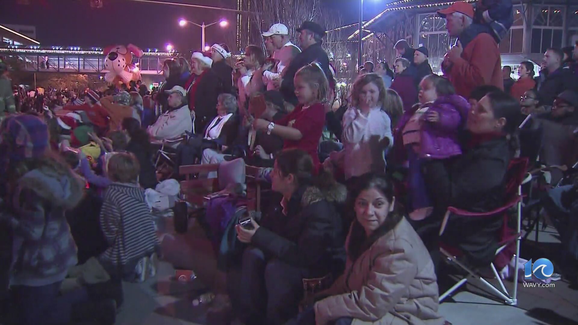 Grand Illumination Parade Saturday in Norfolk – WAVY.com