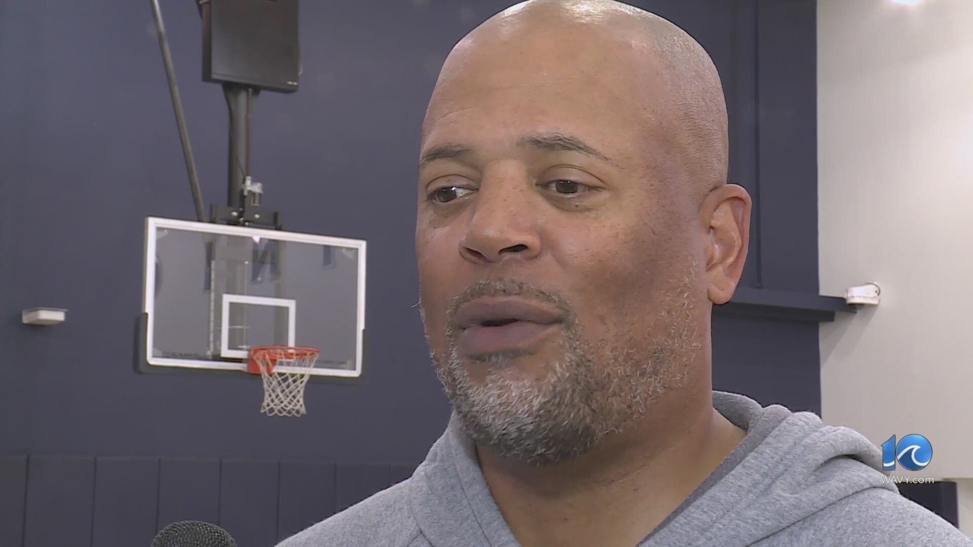 Mike Jones gets ready for first game as ODU head coach – WAVY.com