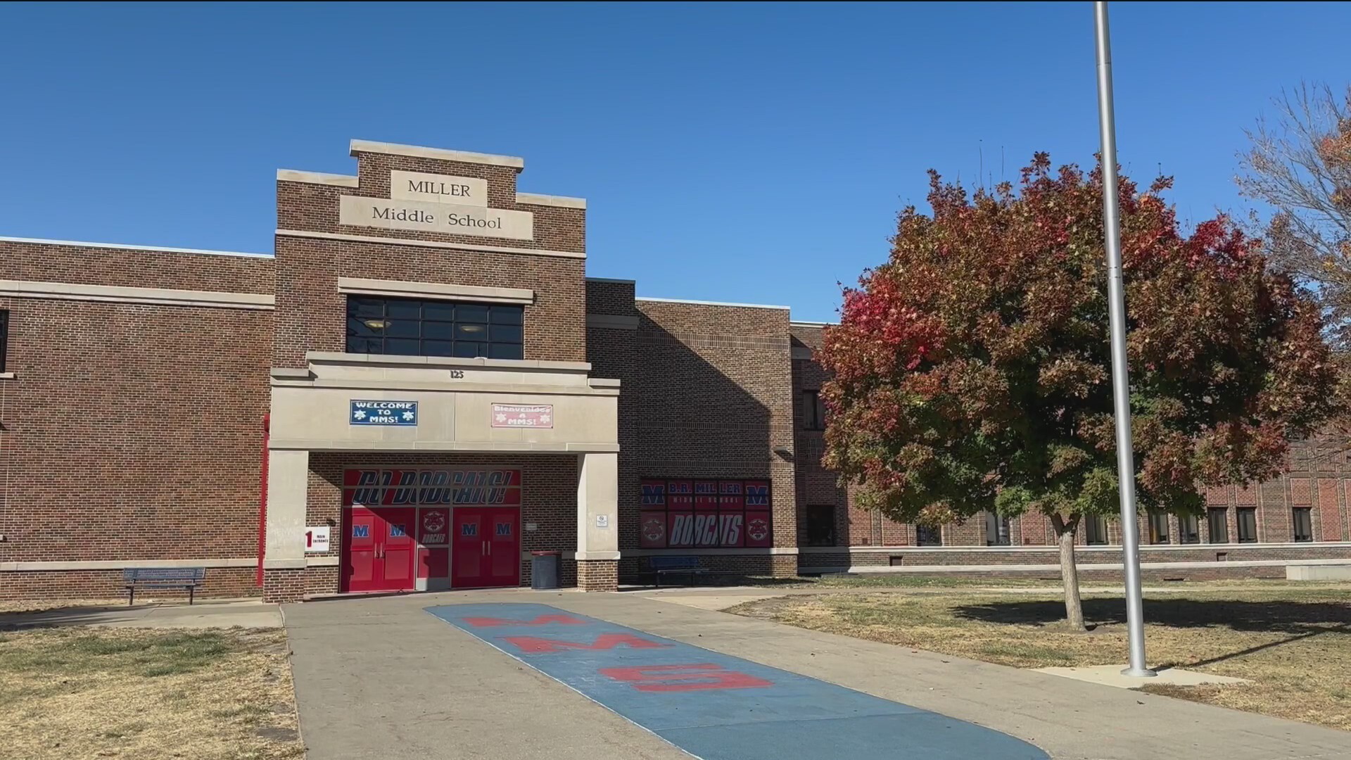 Marshalltown School District hopes to renovate a historic school ...