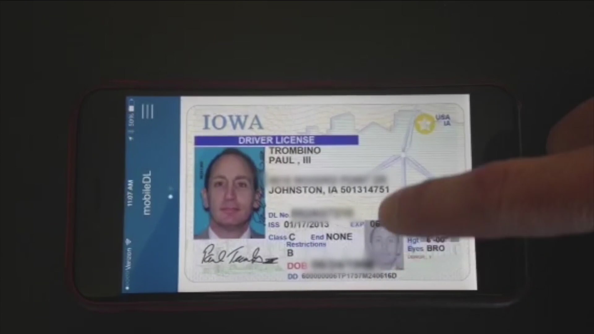 Iowa driver’s licenses, state IDs can now be used with Apple Wallet ...