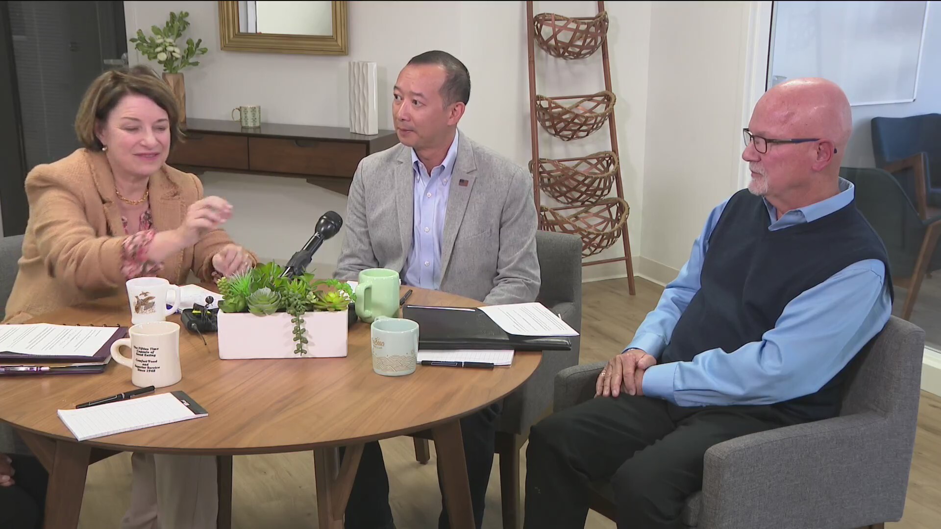 Baccam and Klobuchar attend roundtable discussing drug prices – who13.com